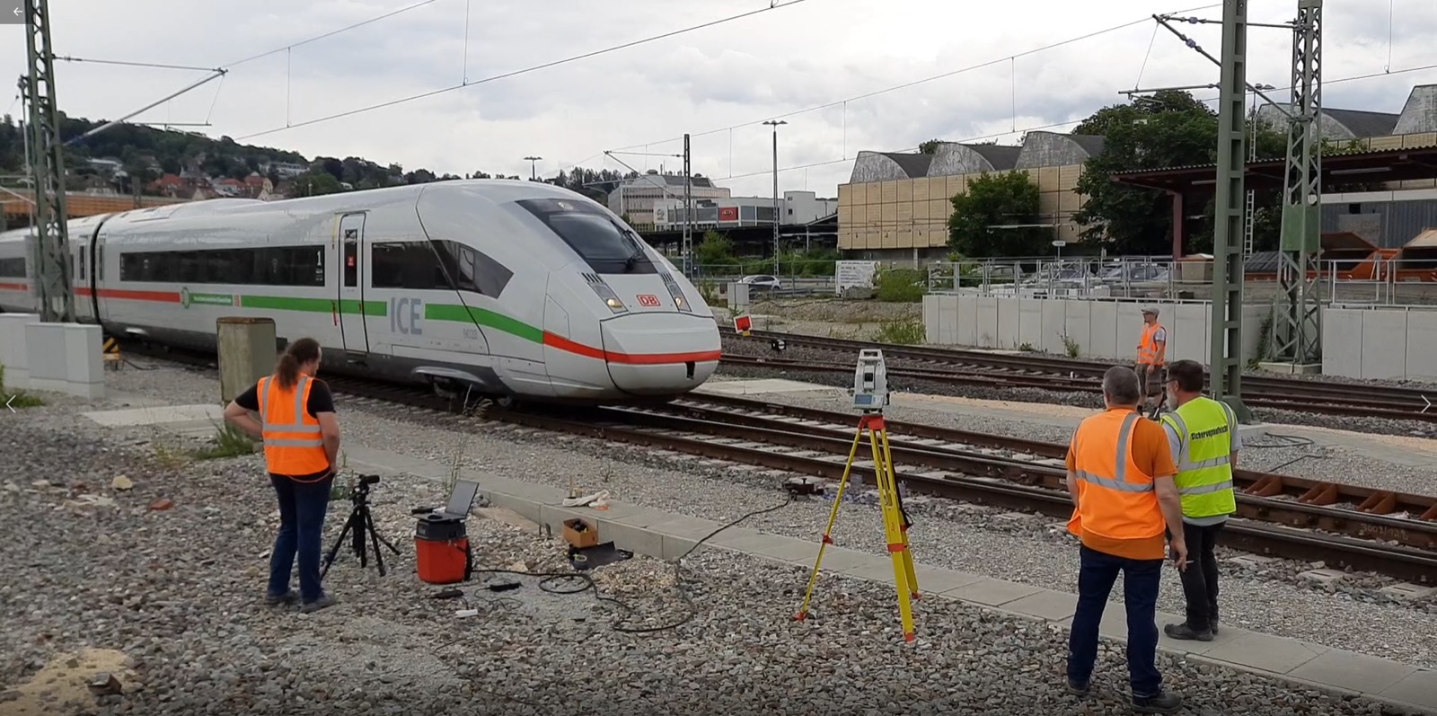 Test of measurement methods for the safety of railway tracks | HFT ...